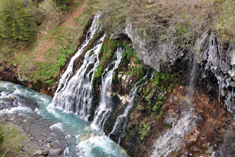 Shirahige Waterfalls | Travel Information